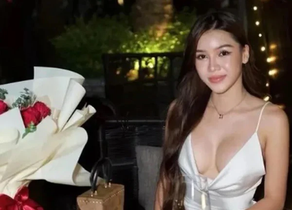 Vóc dáng chuẩn từng cm của nàng WAG gợi cảm nhất V.League - Người đẹp - Việt Giải Trí