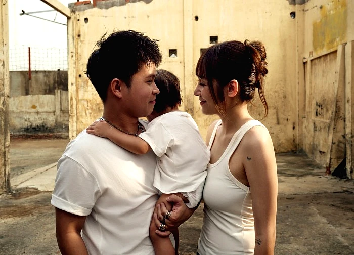 Quán quân Rap Việt mất hút 4 năm bất ngờ xuất hiện, lấy vợ sinh con ...